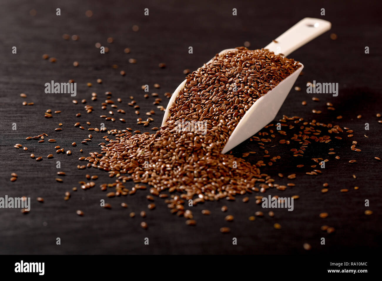 Flax board hi-res stock photography and images - Alamy