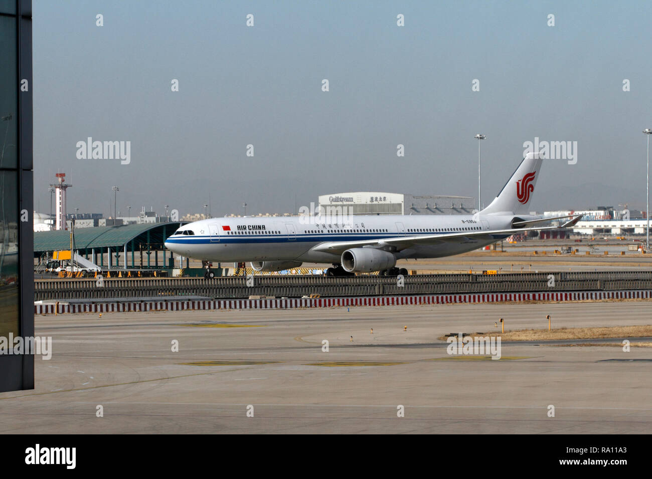 Air china a330 beijing hi-res stock photography and images - Alamy