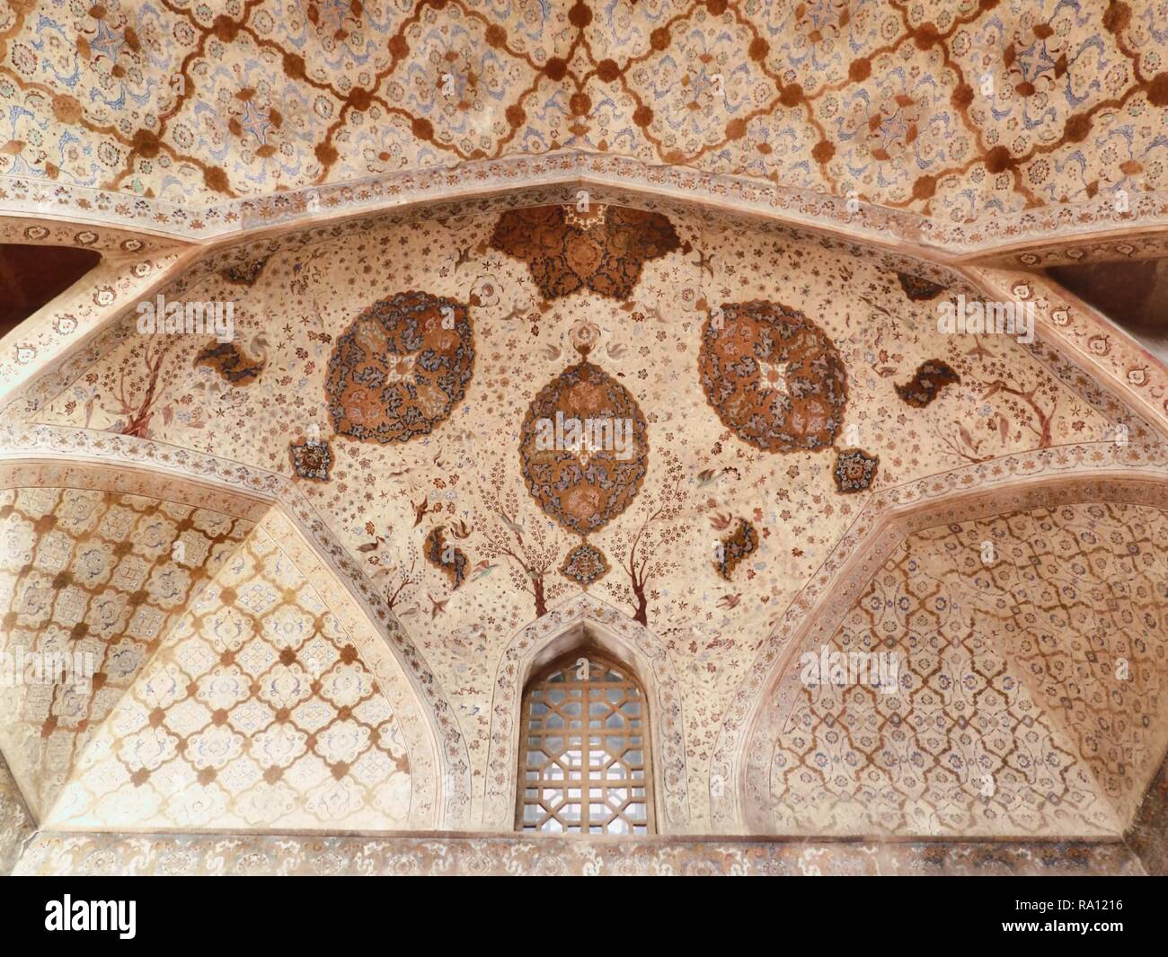 Persian ceiling hi-res stock photography and images - Alamy