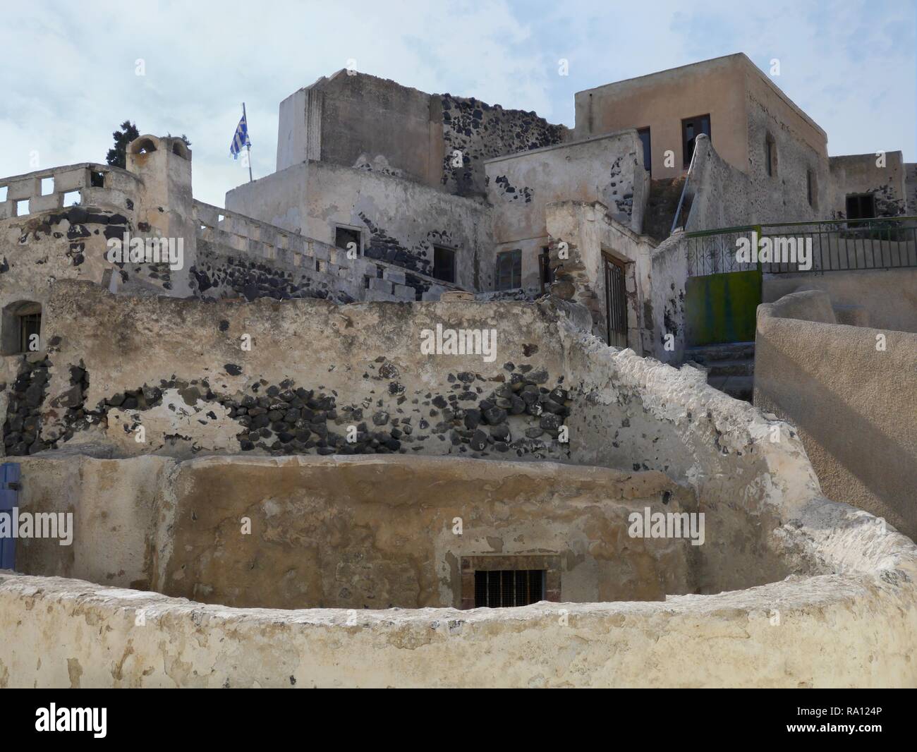 Dilapidated architecture hi-res stock photography and images - Alamy