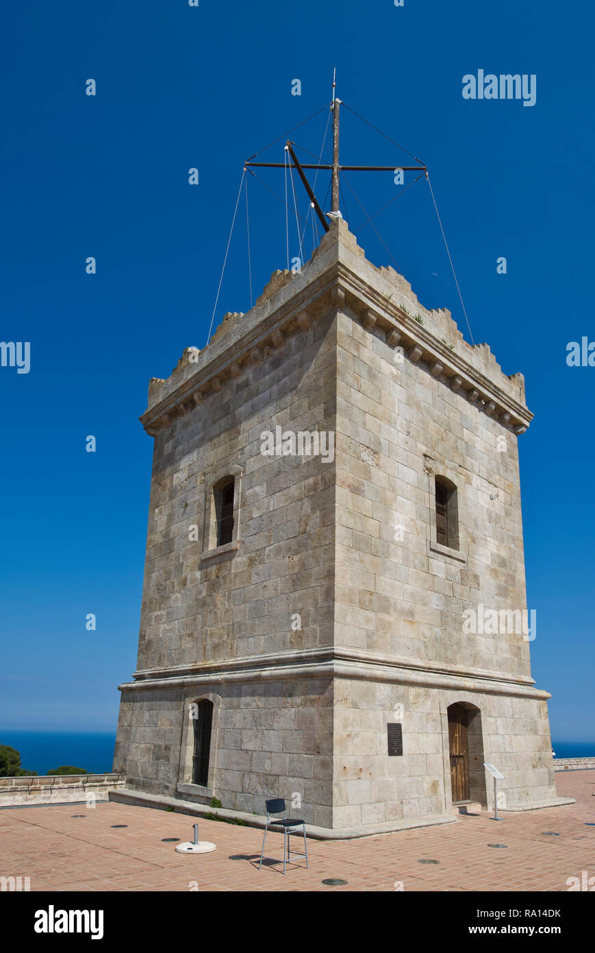 Castell tower hi-res stock photography and images - Alamy