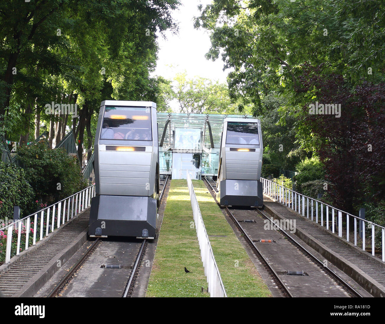 Montmartre funicular up sacre coeur hi-res stock photography and images ...