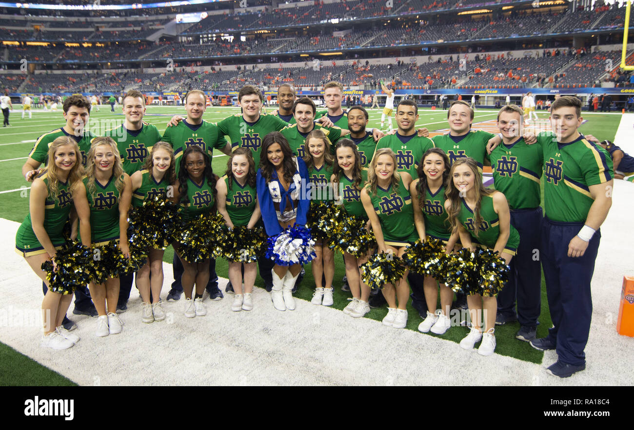 Arlington, Texas, USA. 29th Dec, 2018. The Notre Dame Cheerleaders with ...