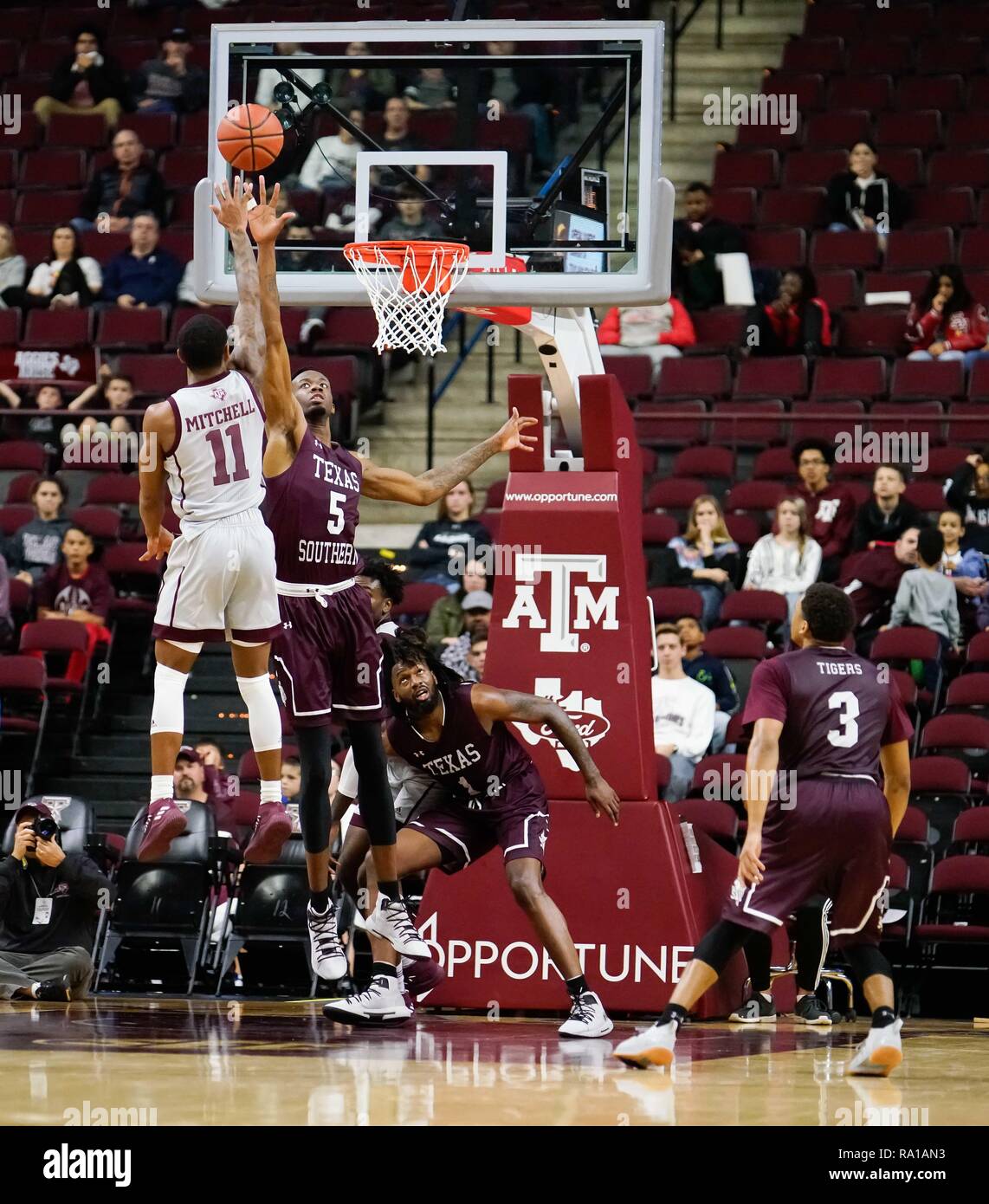 Texas, USA. December 29, 2018. 29th Dec, 2018. College Station, TX, U.S ...