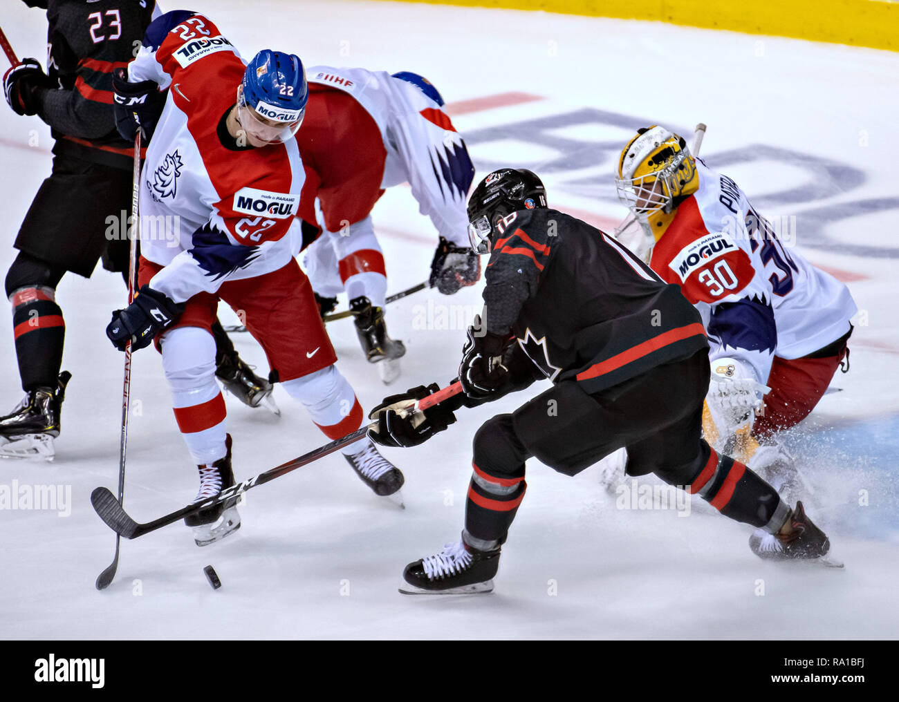 Mackenzie entwistle High Resolution Stock Photography and Images - Alamy