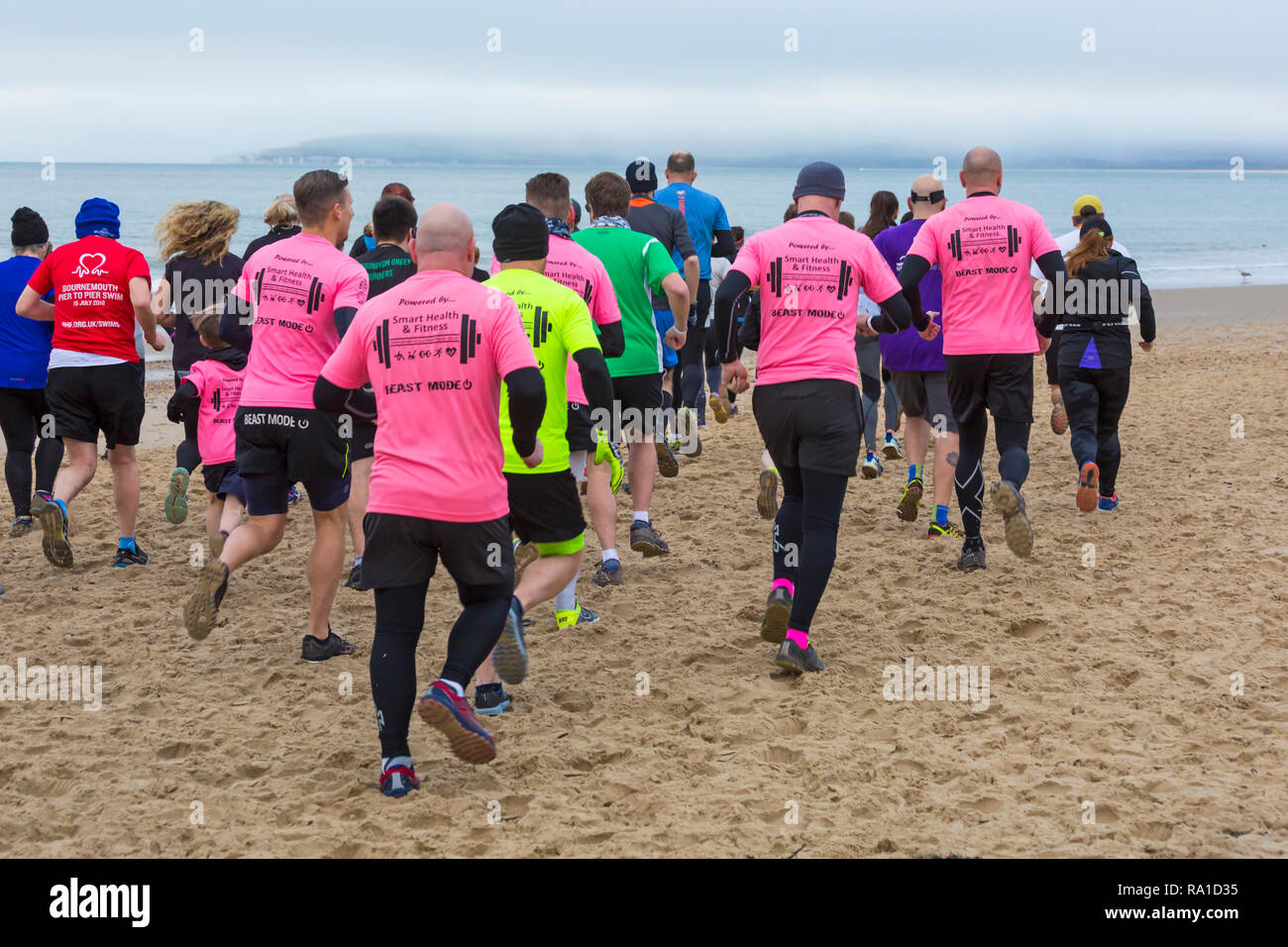 Bournemouth, Dorset, UK. 30th December 2018. Participants take part in ...