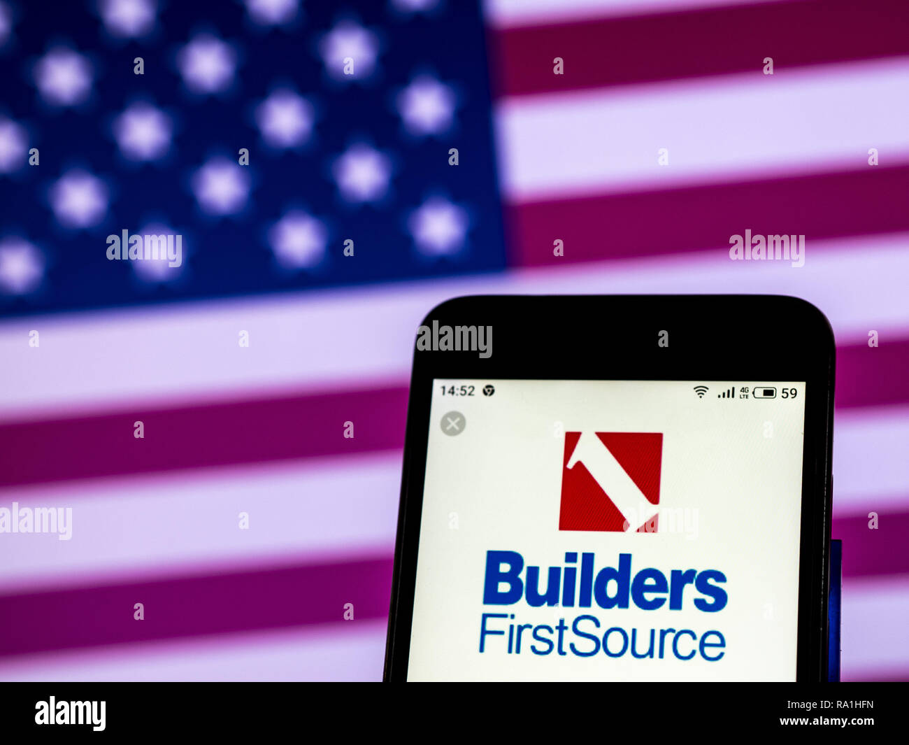 Builders firstsource logo hi-res stock photography and images - Alamy