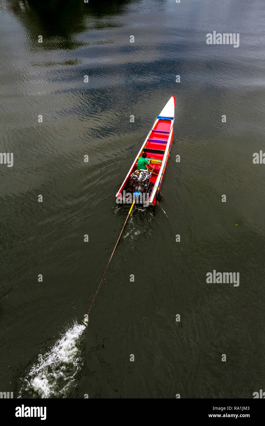 Long boat red hi-res stock photography and images - Alamy