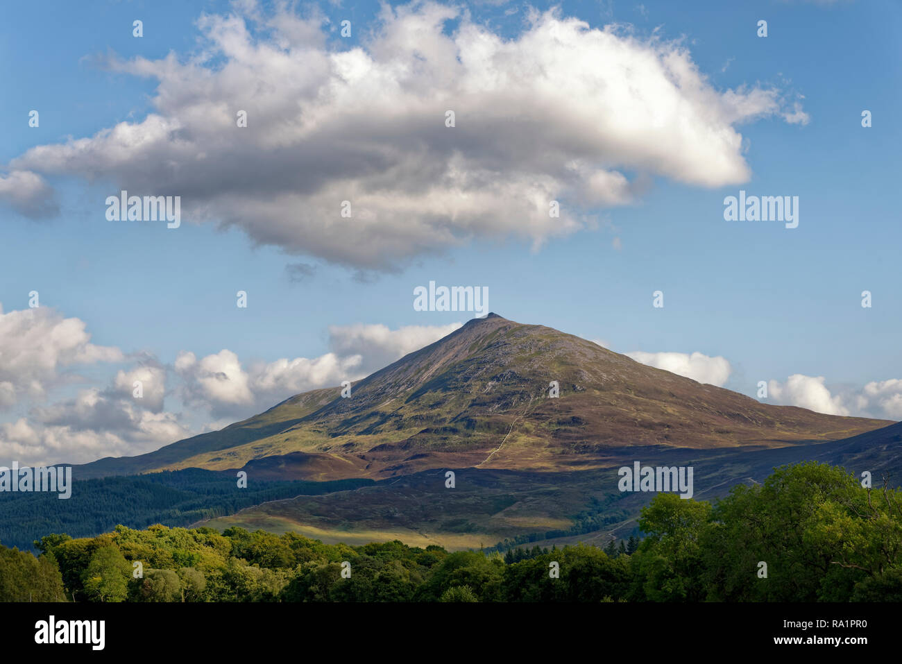 Schiehallion mountain hi-res stock photography and images - Alamy