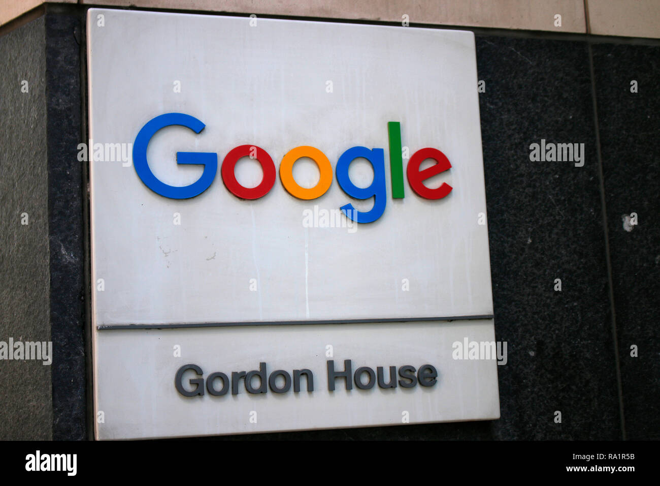 Google-Logo, Google Europa Zentrale, Docklands, Dublin, Irland/ Ireland ...