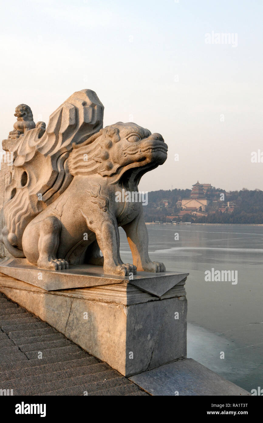 17 arch bridge hi-res stock photography and images - Alamy
