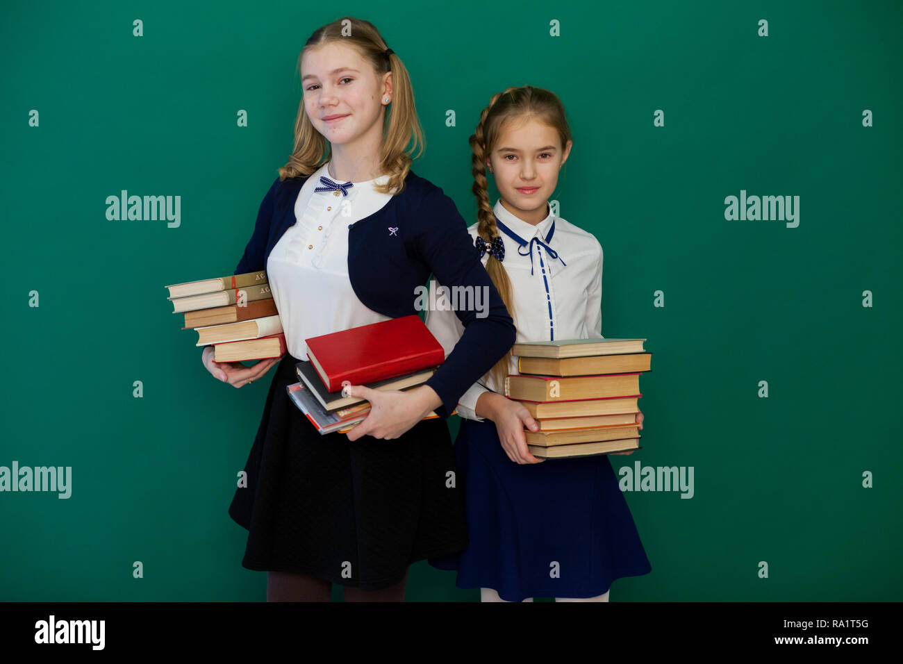 Grammar schoolgirls hi-res stock photography and images - Alamy