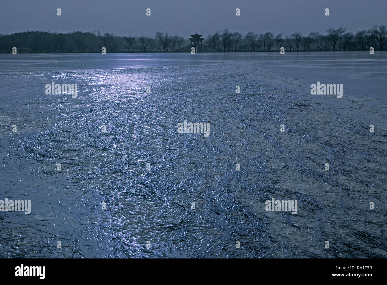 Iced over. Frozen Kunming Lake at the Summer Palace, Beijing, China ...