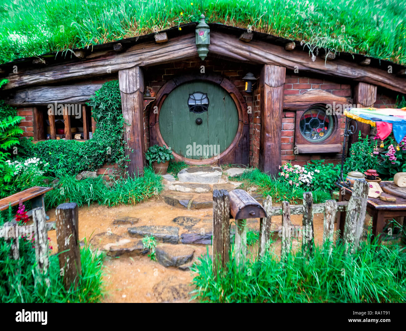 Hobbit House High Resolution Stock Photography and Images - Alamy