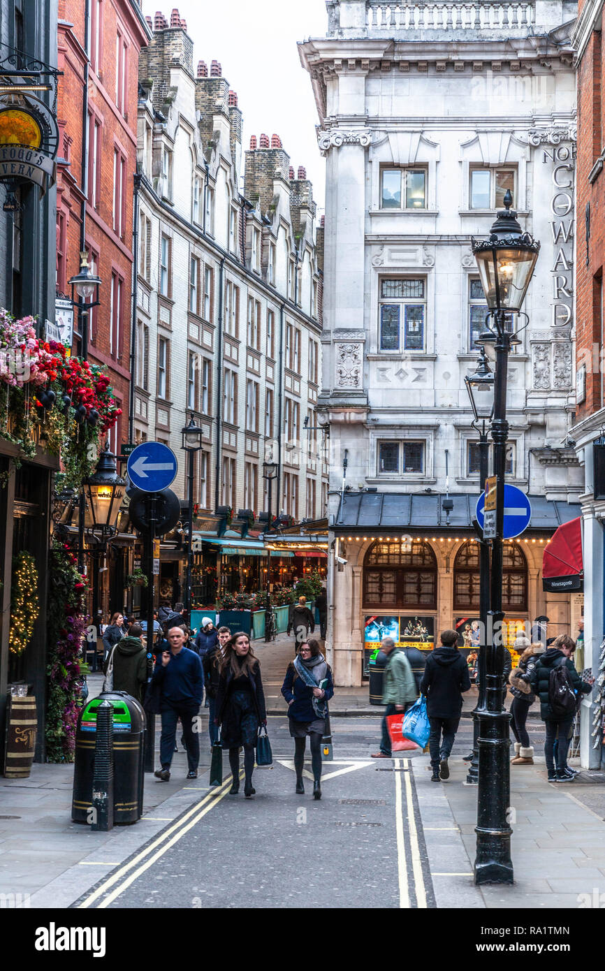 New row hi-res stock photography and images - Alamy