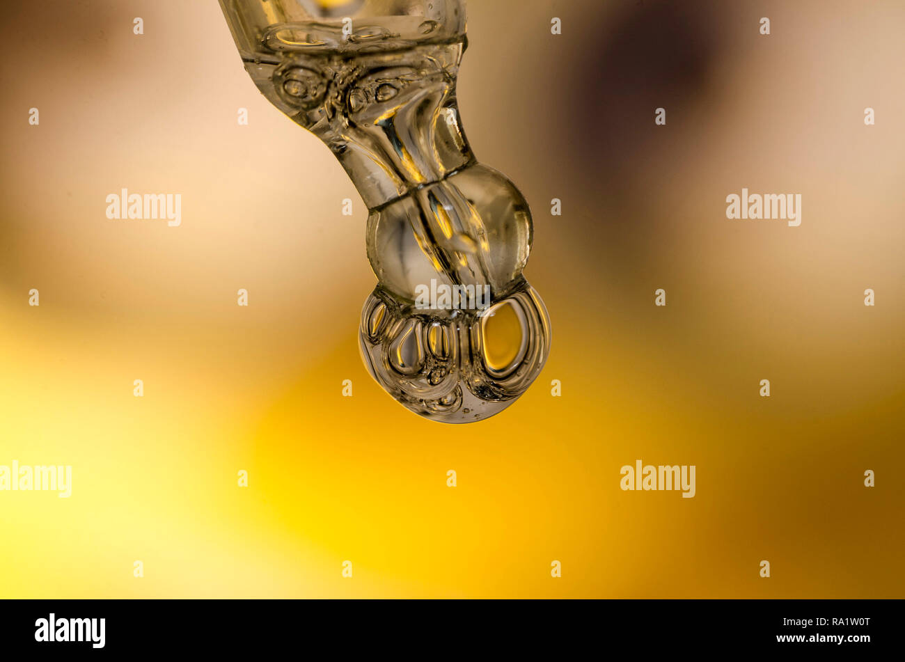 Oil liquid dropper pipette in hi-res stock photography and images - Alamy