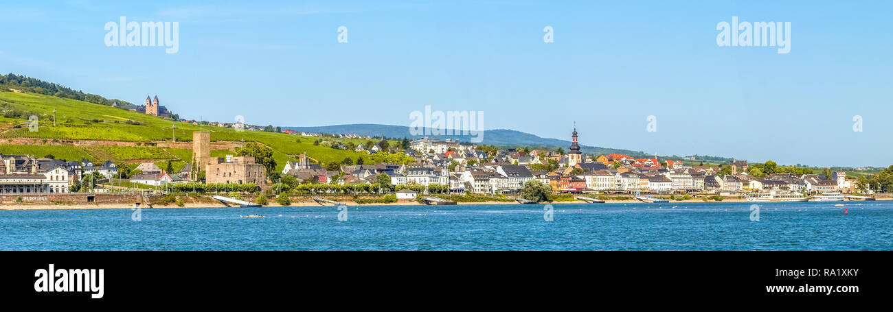 Ruedesheim am Rhein, Rheingau, Germany Stock Photo - Alamy