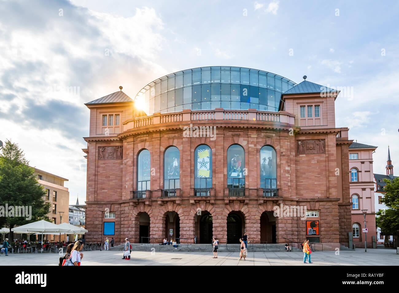 Theatre germany hi-res stock photography and images - Alamy