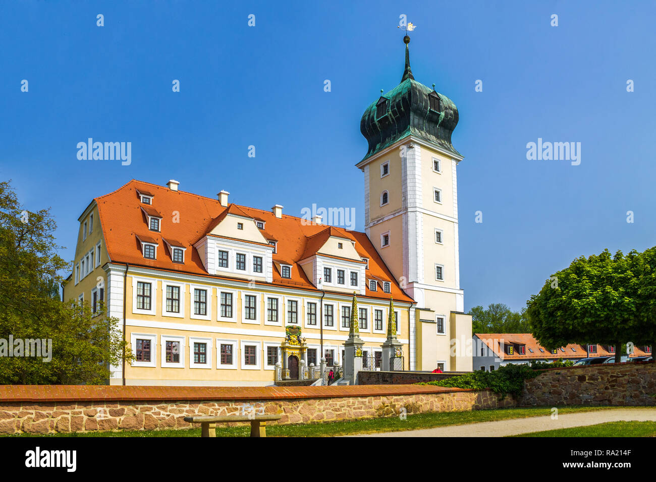 Old castle map hi-res stock photography and images - Alamy