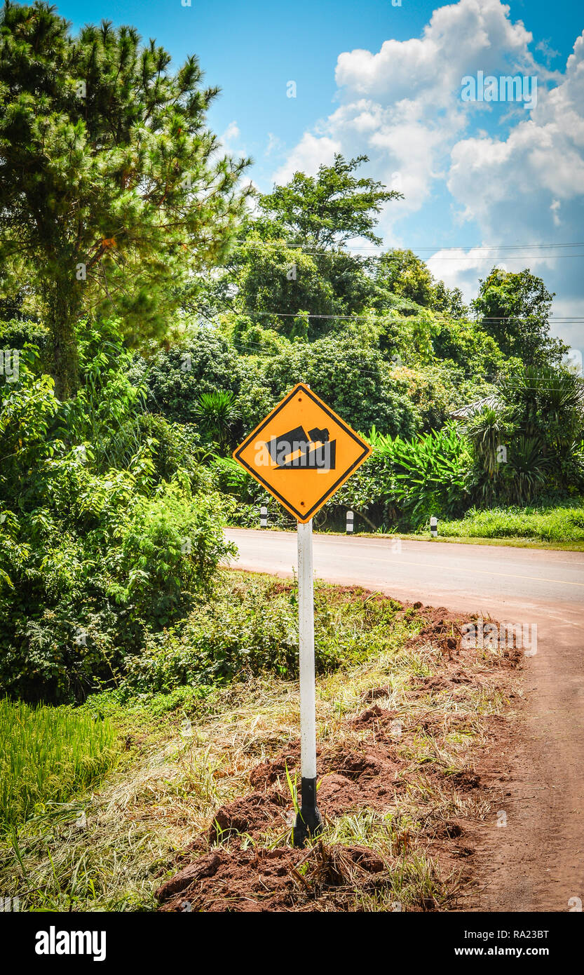 Steep Slope Caution Sign Stock Photos & Steep Slope Caution Sign Stock ... Steep Slope Caution Sign Stock Photos & Steep Slope Caution Sign Stock ...