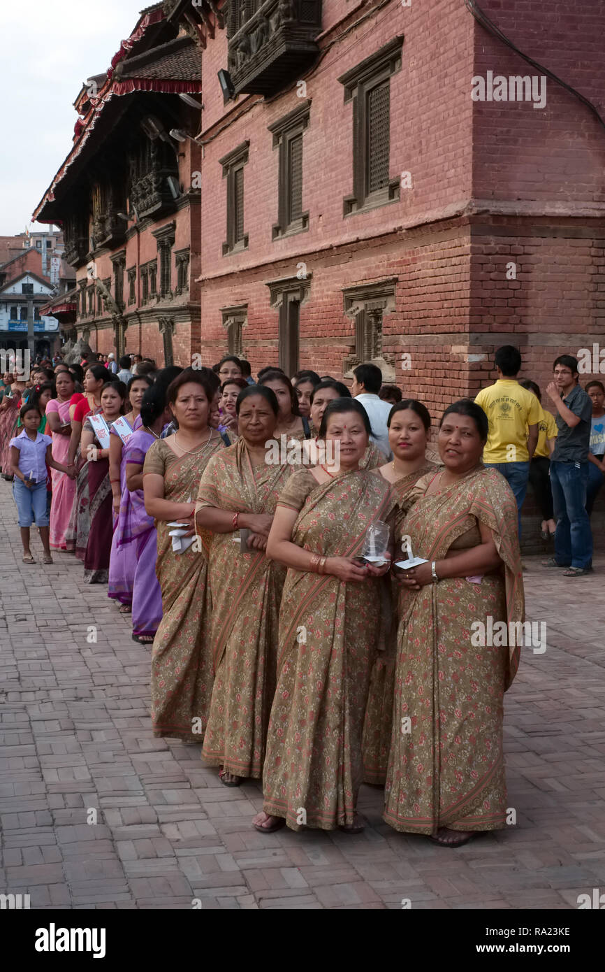 Women in patan nepal hi-res stock photography and images - Alamy