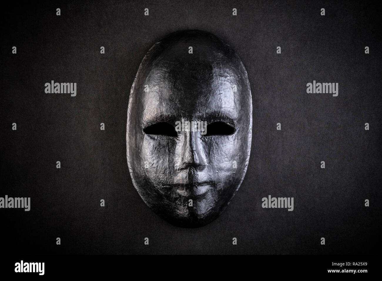 Scary face mask hi-res stock photography and images - Alamy