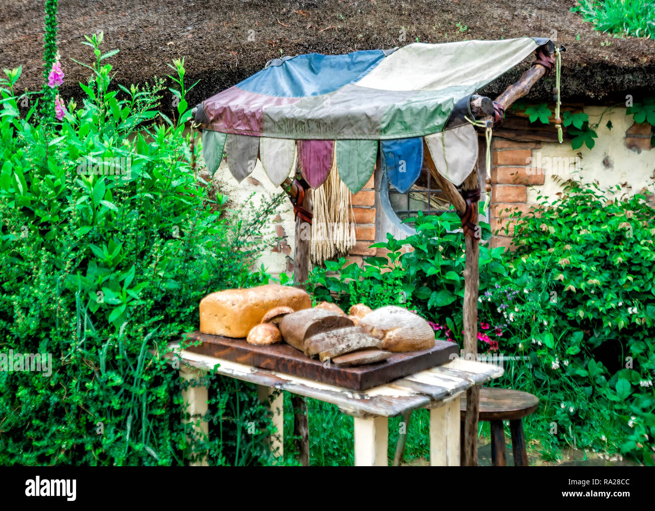 1st of December, 2018: Hobbit bread stand at Hobbiton Movie Set ...