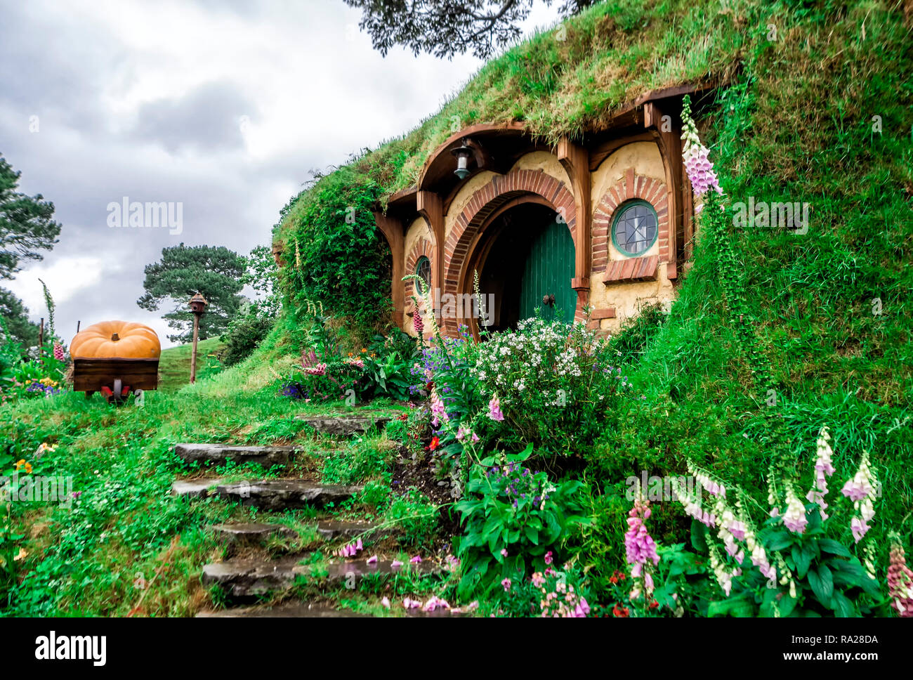 Frodo destination hi-res stock photography and images - Alamy