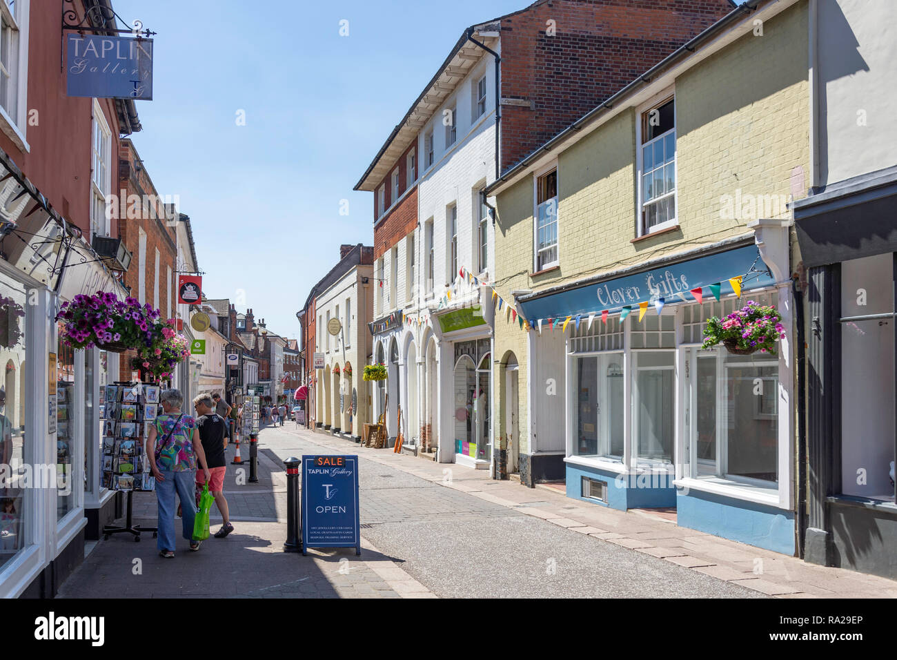 Shops woodbridge, suffolk hi-res stock photography and images - Alamy