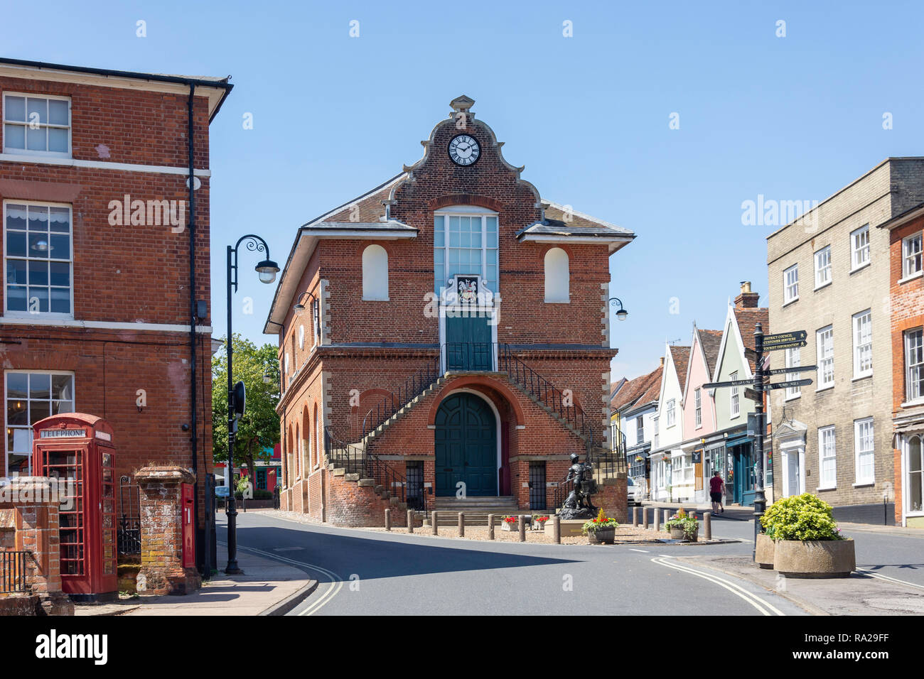 Woodbridge town hall suffolk england hi-res stock photography and ...