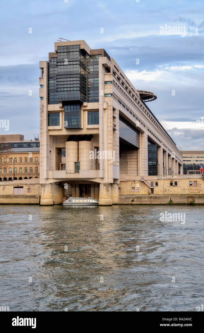 Minister for economics of france hi-res stock photography and images ...