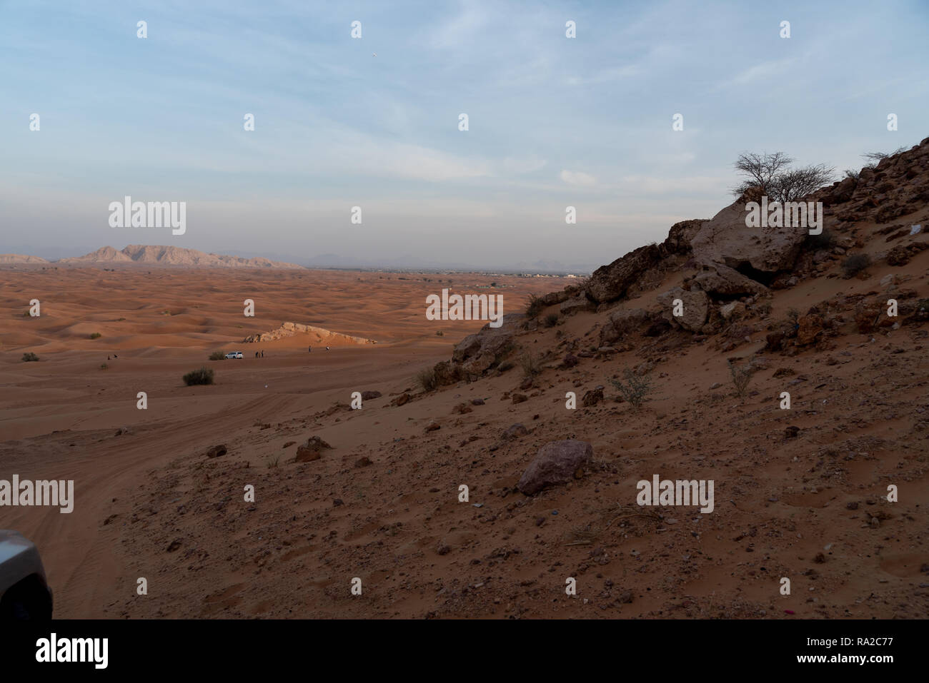 Red desert sandstone uae hi-res stock photography and images - Alamy