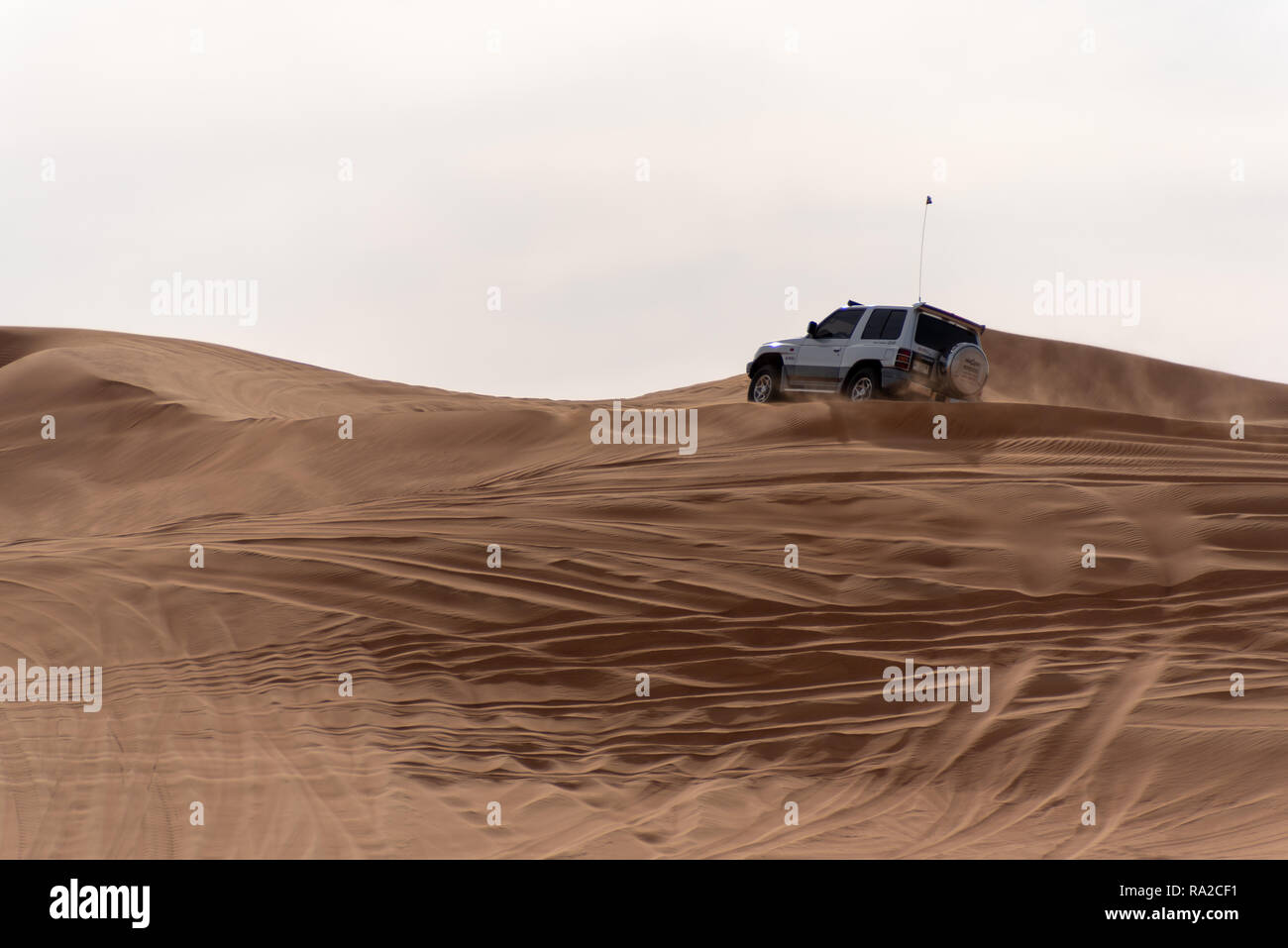 Big Red Sand Dune Dubai High Resolution Stock Photography and Images ...