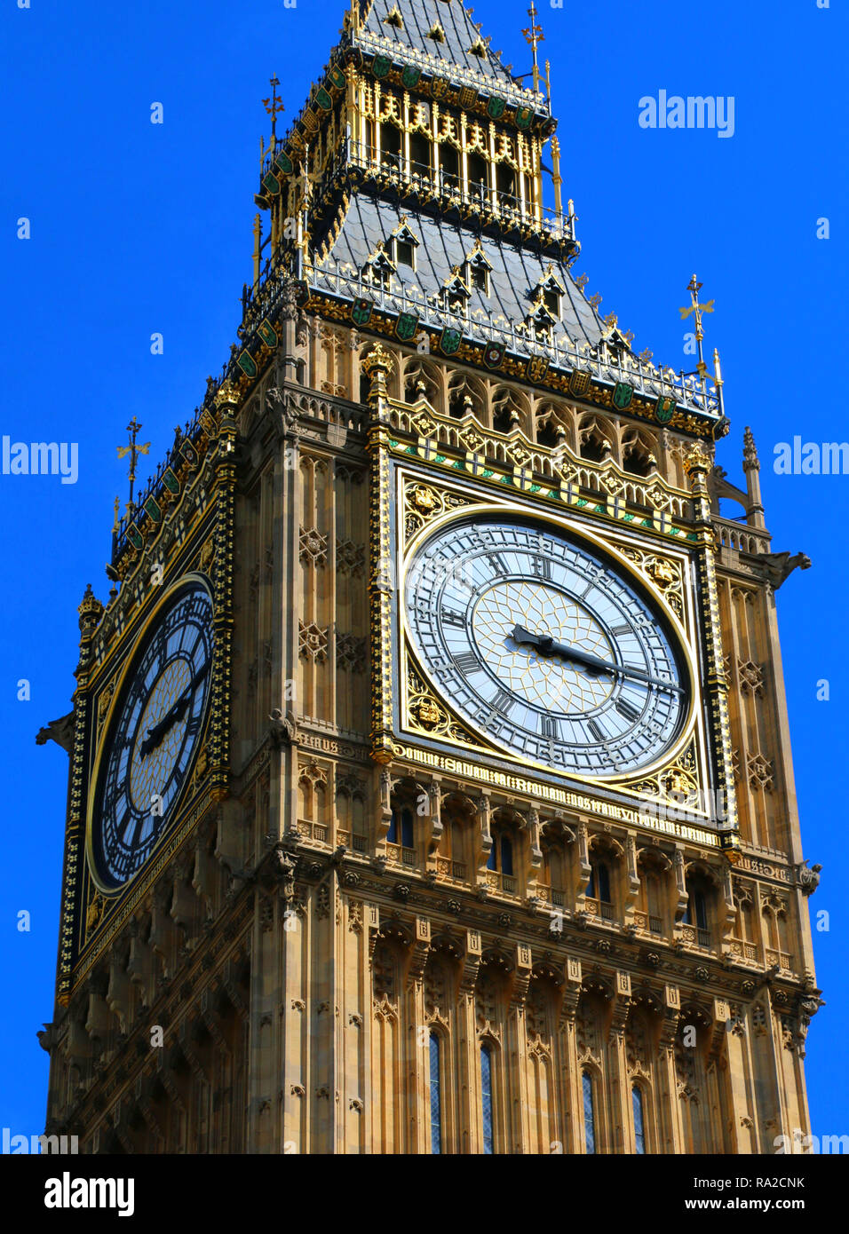 Big ben close up hi-res stock photography and images - Alamy