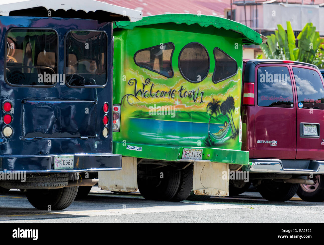 Sightseeing buses virgin islands hi-res stock photography and images ...