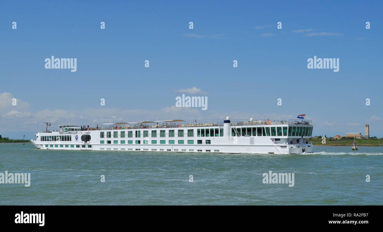 River cruise ship River Countess, registered in Rotterdam, passes the ...