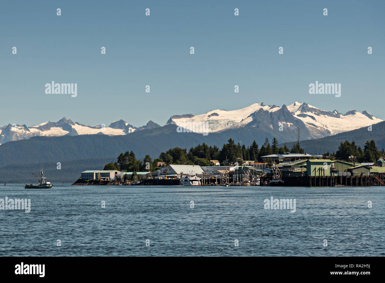 The main fishing port in the tiny village of Petersburg on Mitkof ...