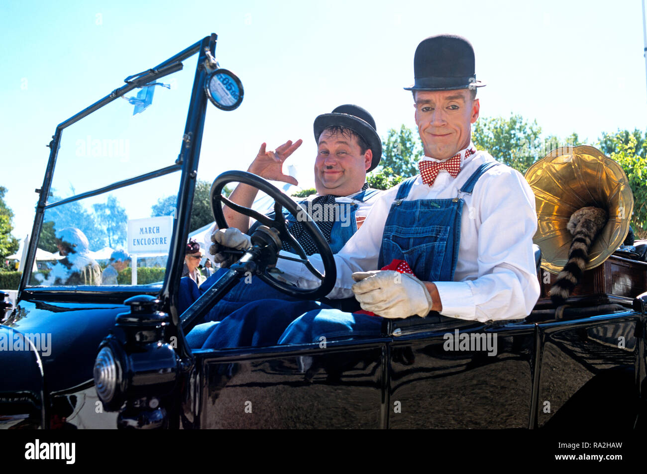 Laurel and hardy car hi-res stock photography and images - Alamy