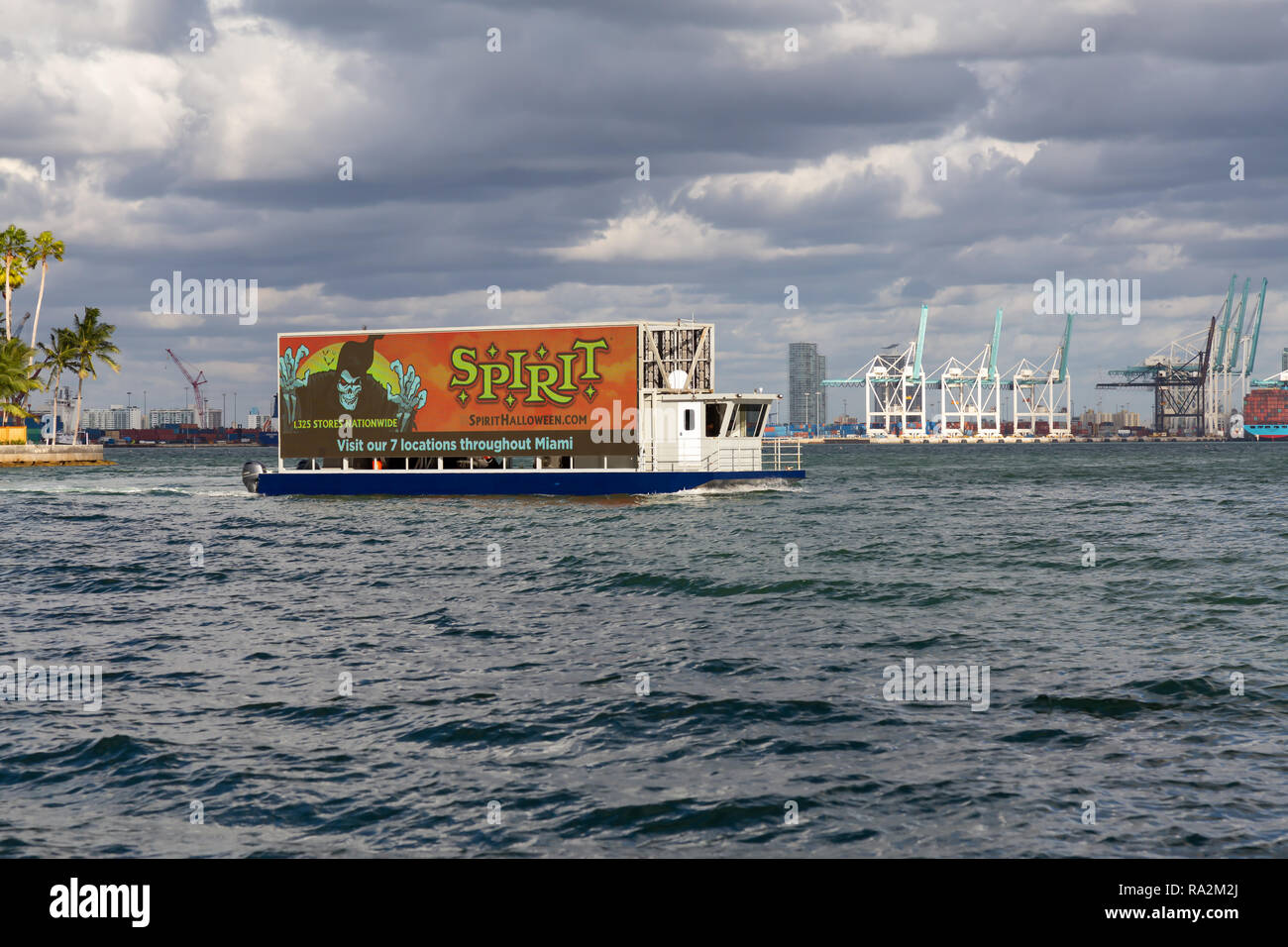 Halloween (2018) poster hi-res stock photography and images - Alamy