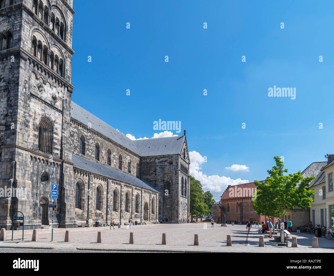 Cathedral lunds domkyrka hi-res stock photography and images - Alamy