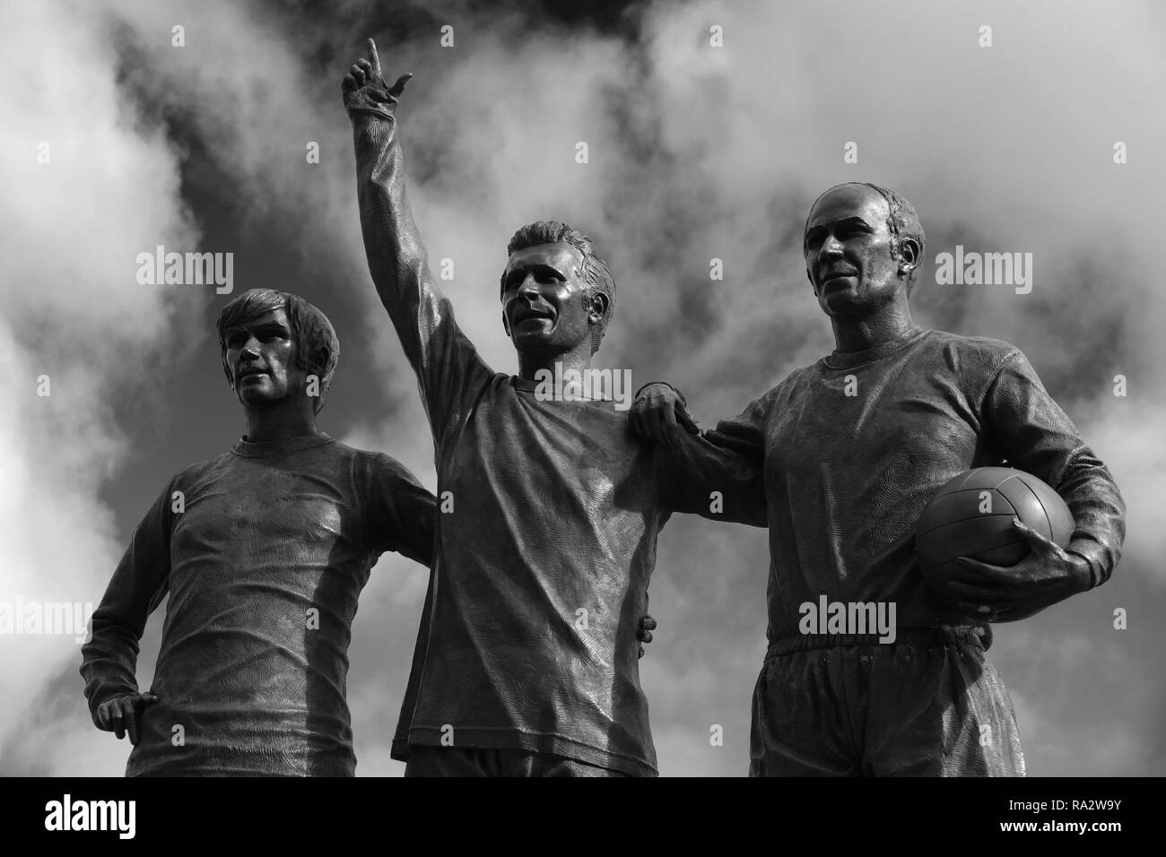The United Trinity sculptor by Philip Jackson, Manchester United's 'Old ...