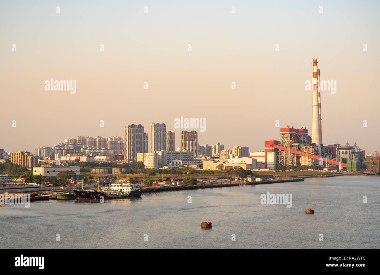 New apartments and riverside development in Shanghai Stock Photo - Alamy