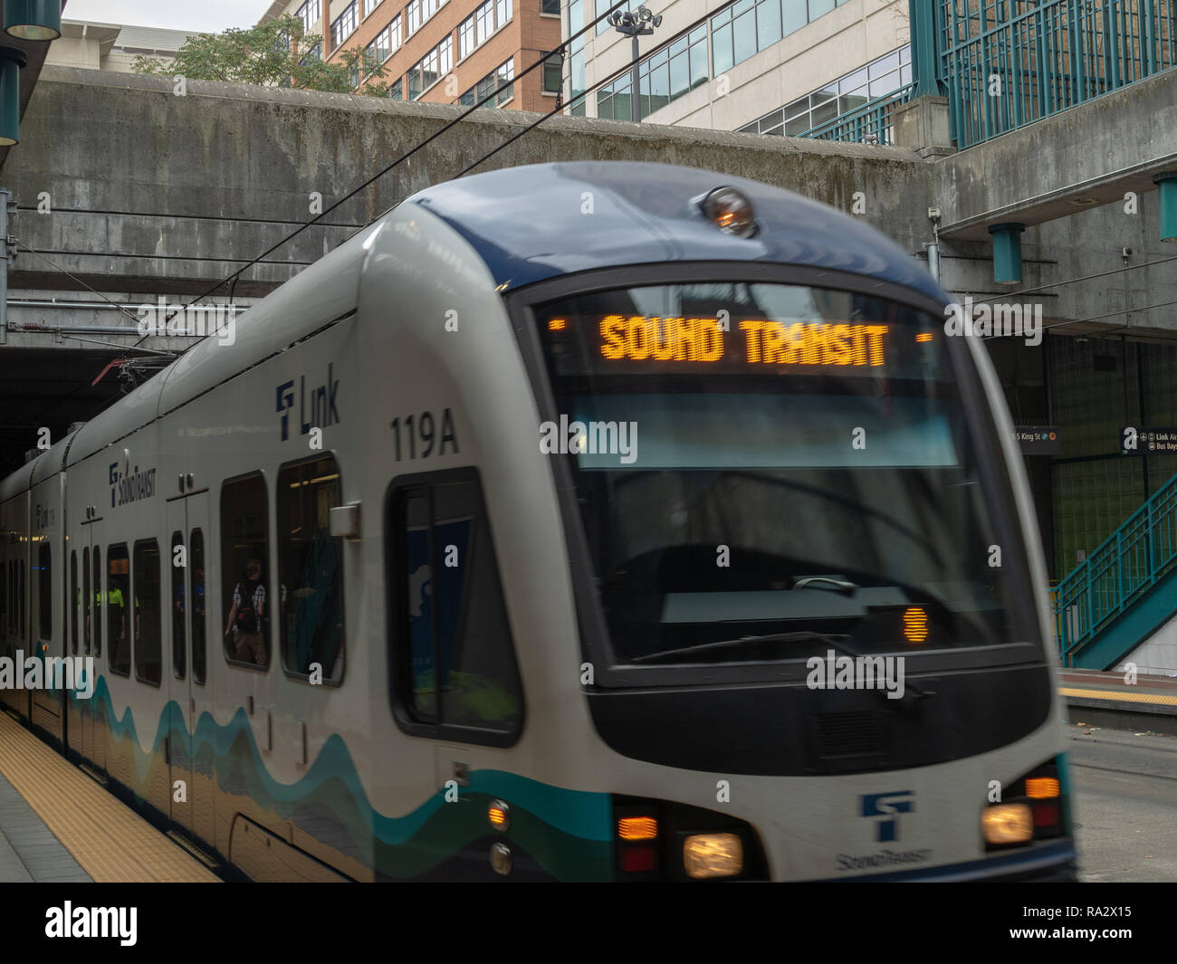 Seattle light rail hi-res stock photography and images - Alamy