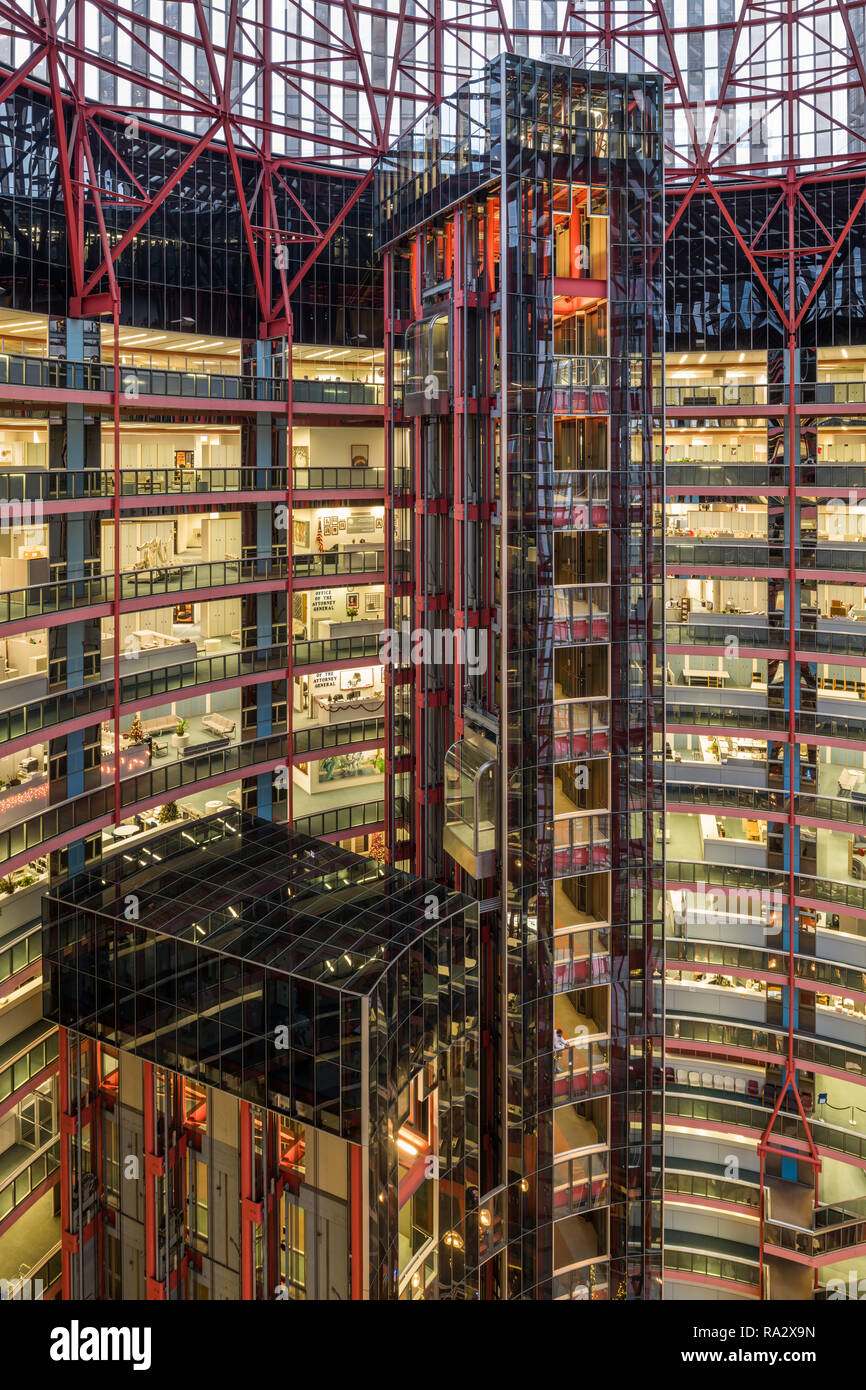 Interior atrium of the James R. Thompson Center - State of Illinois ...