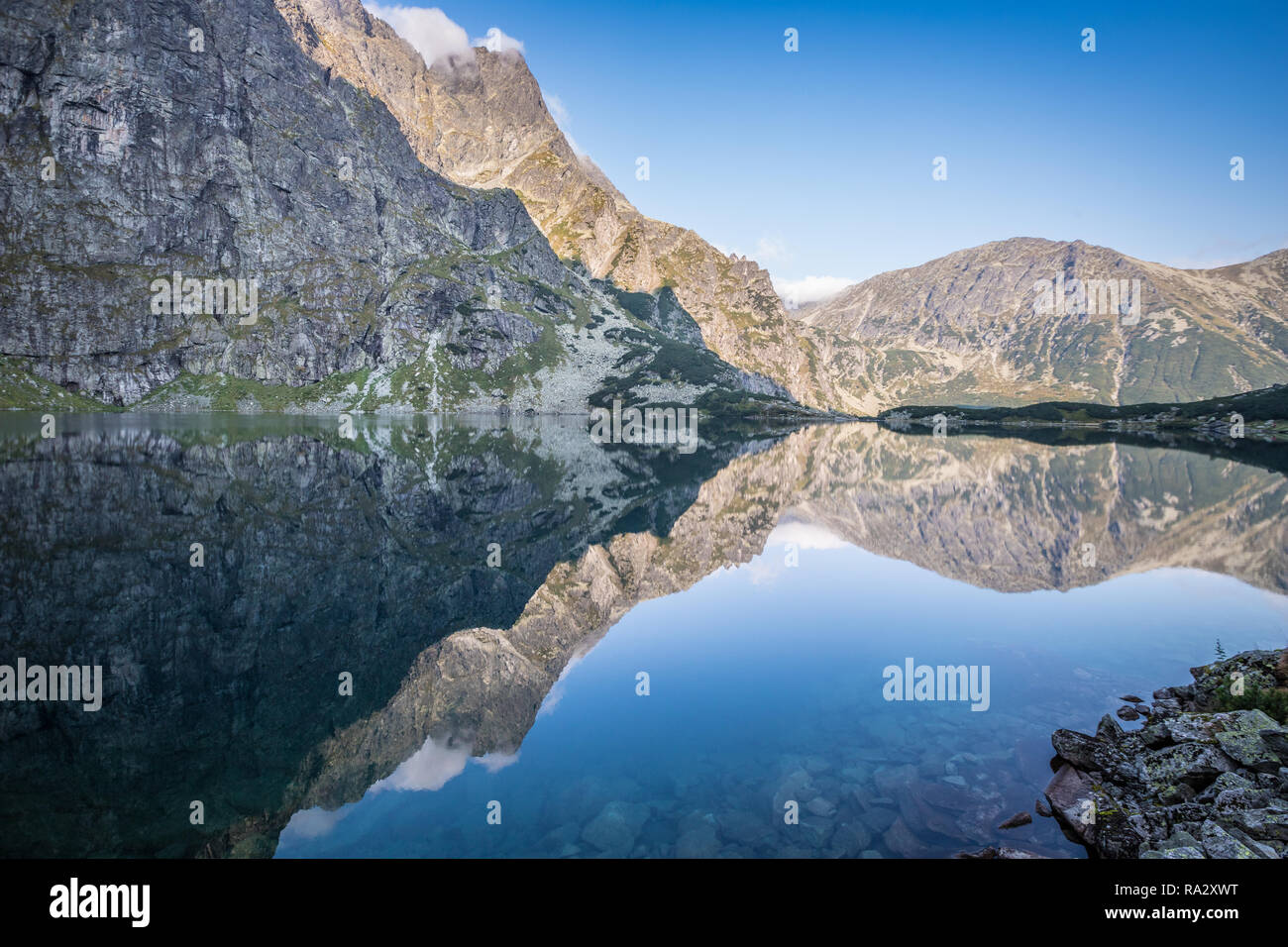 Czarny hi-res stock photography and images - Alamy