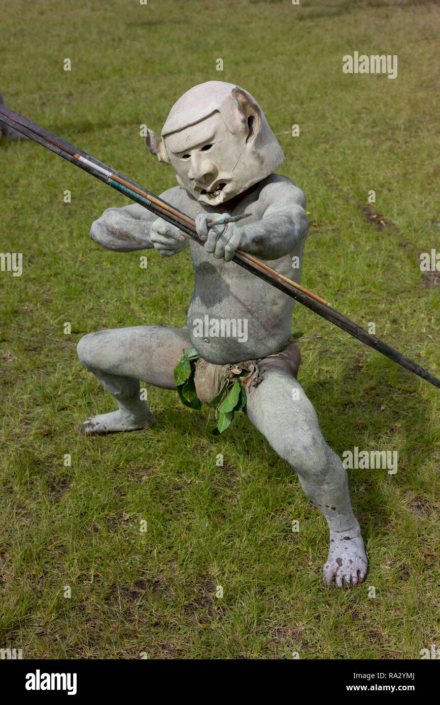 Asaro mud men hi-res stock photography and images - Alamy