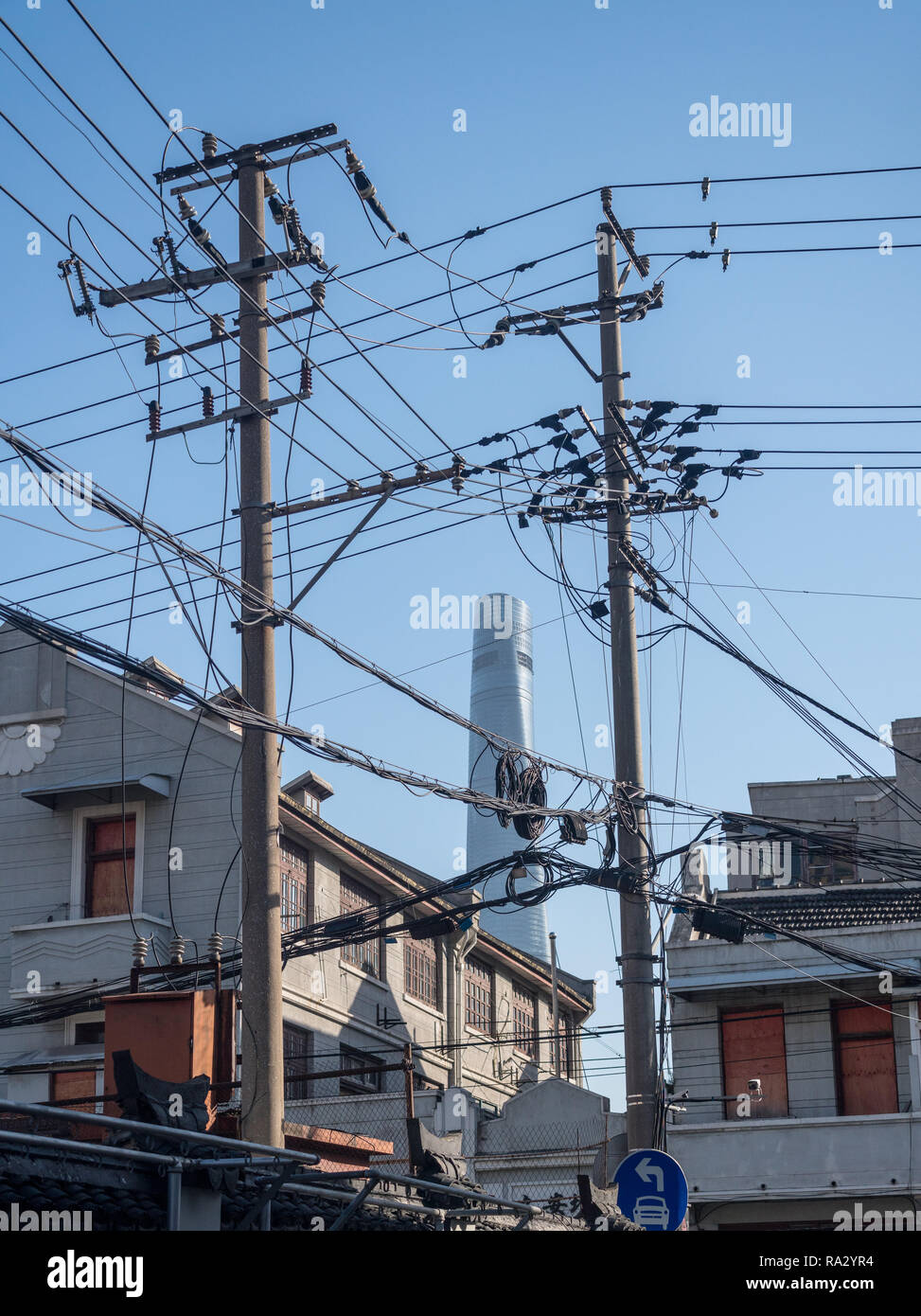 Electrical wiring mess hi-res stock photography and images - Alamy