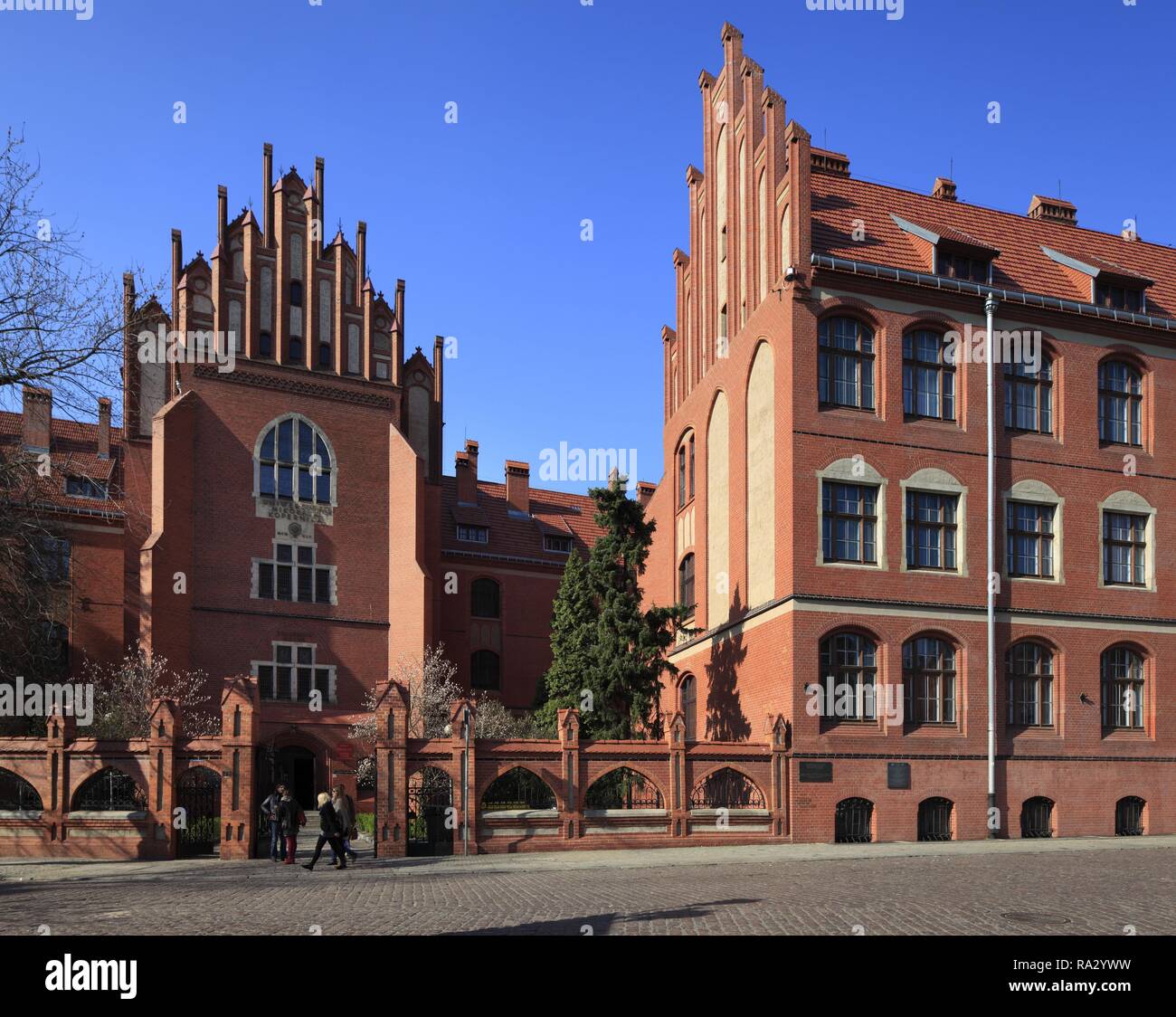 Uniwersytet torunski hi-res stock photography and images - Alamy