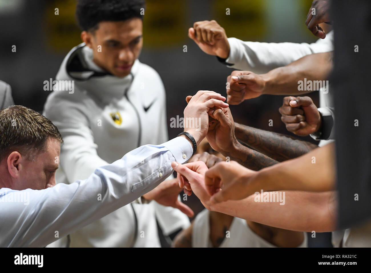 Richmond, Virginia, USA. 30th Dec, 2018. VCU Rams put hands together in ...
