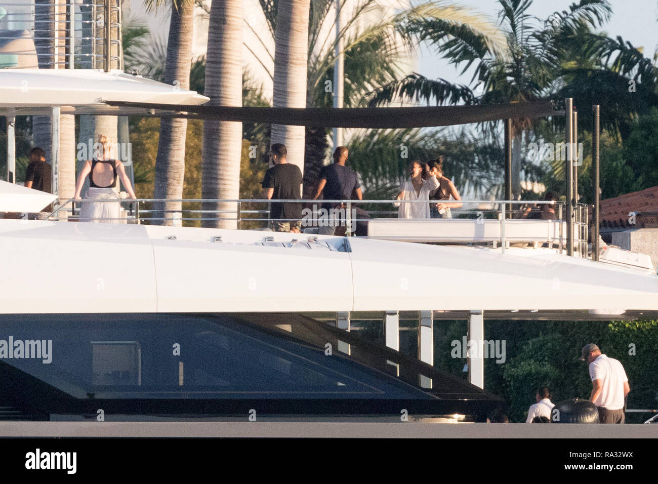 Miami Beach, FL, USA. 30th Dec, 2018. Jamie Foxx parties on a yacht ...